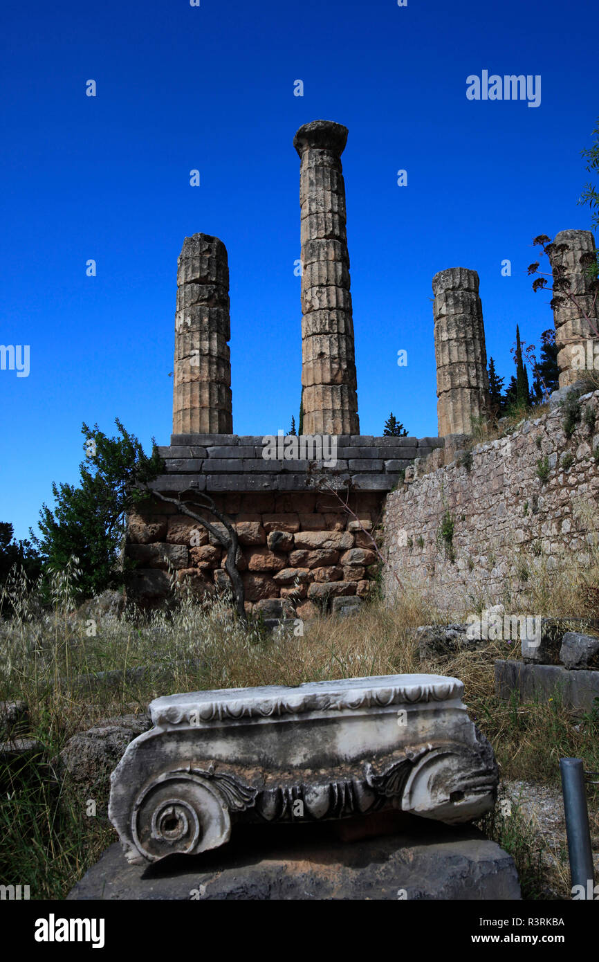Altar of apollo hi-res stock photography and images - Alamy