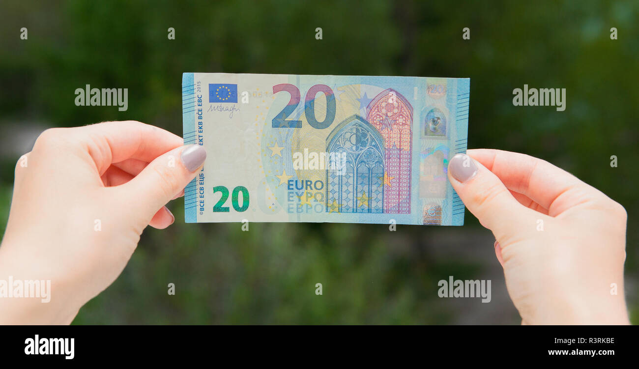 Banknote authenticity hi-res stock photography and images - Alamy