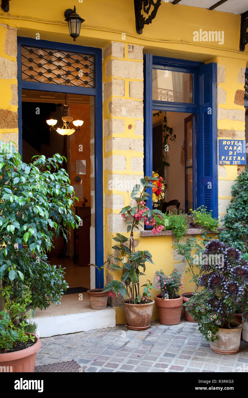 Greece, Crete, Chania. Storefront in Chania Stock Photo - Alamy