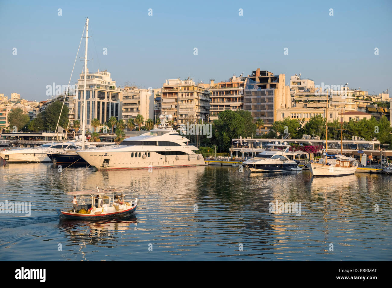 Marina zeas hi-res stock photography and images - Alamy