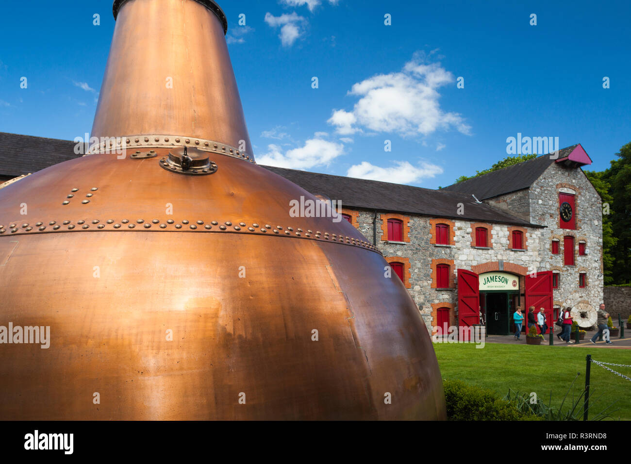 Jameson irish whiskey hi-res stock photography and images - Alamy