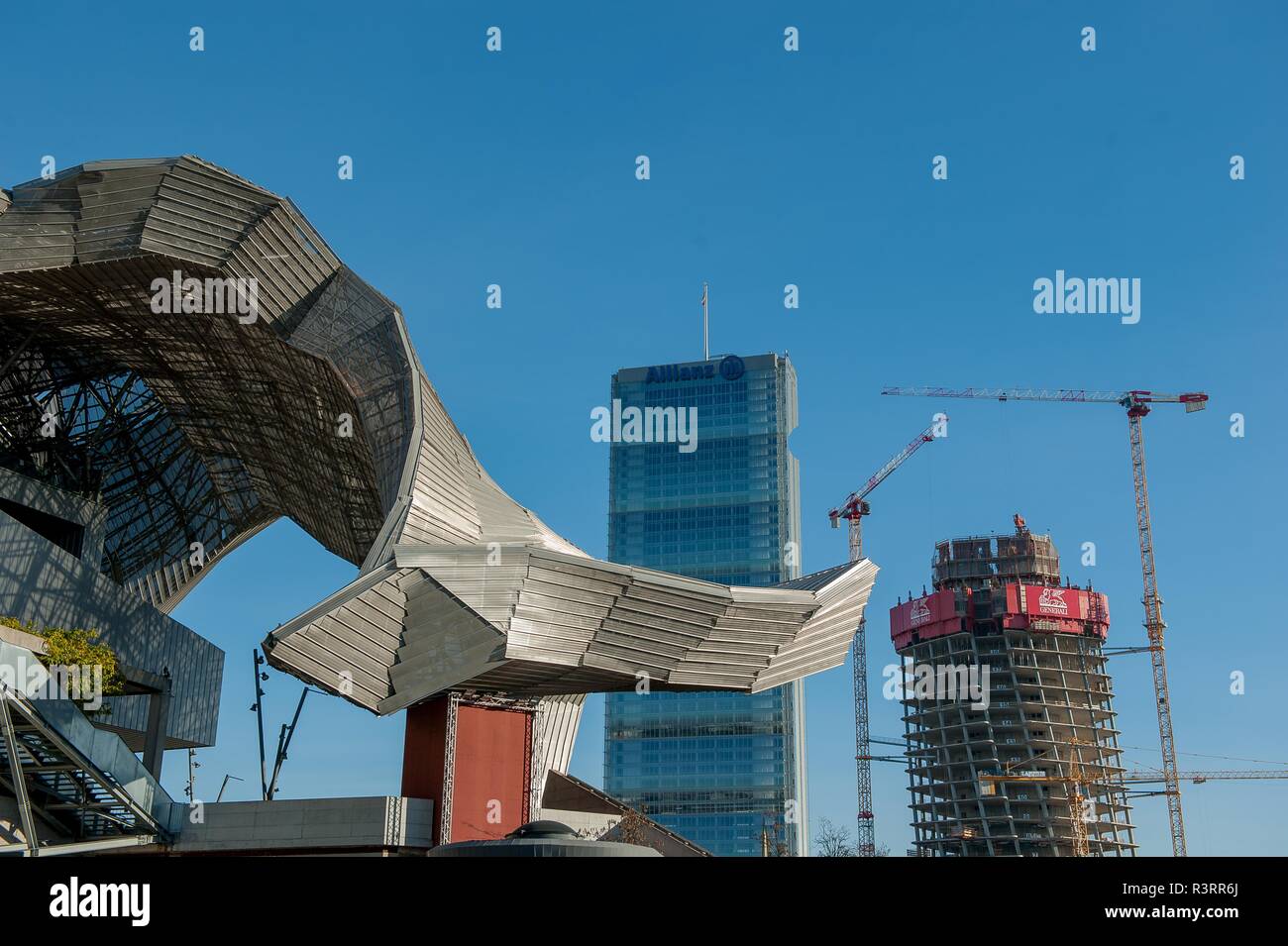 Milan Italy: in 2015 new construction of three towers district Stock ...