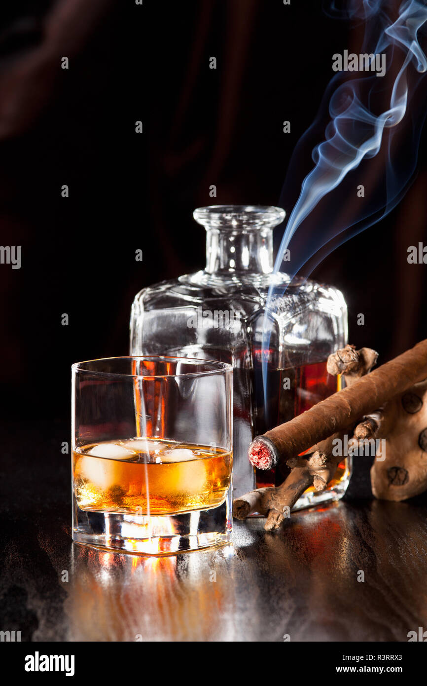 Smoking chalice hi-res stock photography and images - Alamy