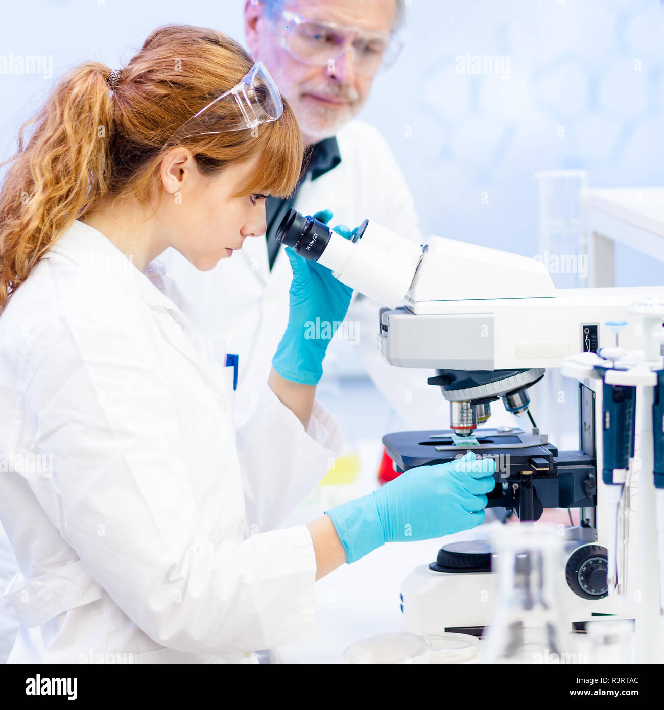 Micro camera medical hi-res stock photography and images - Alamy