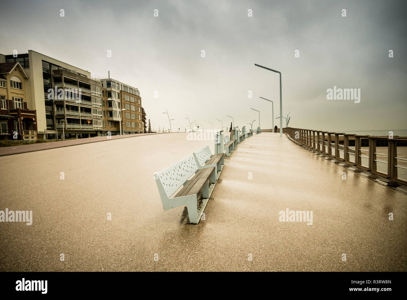 Strand noord beach walkway hi-res stock photography and images - Alamy