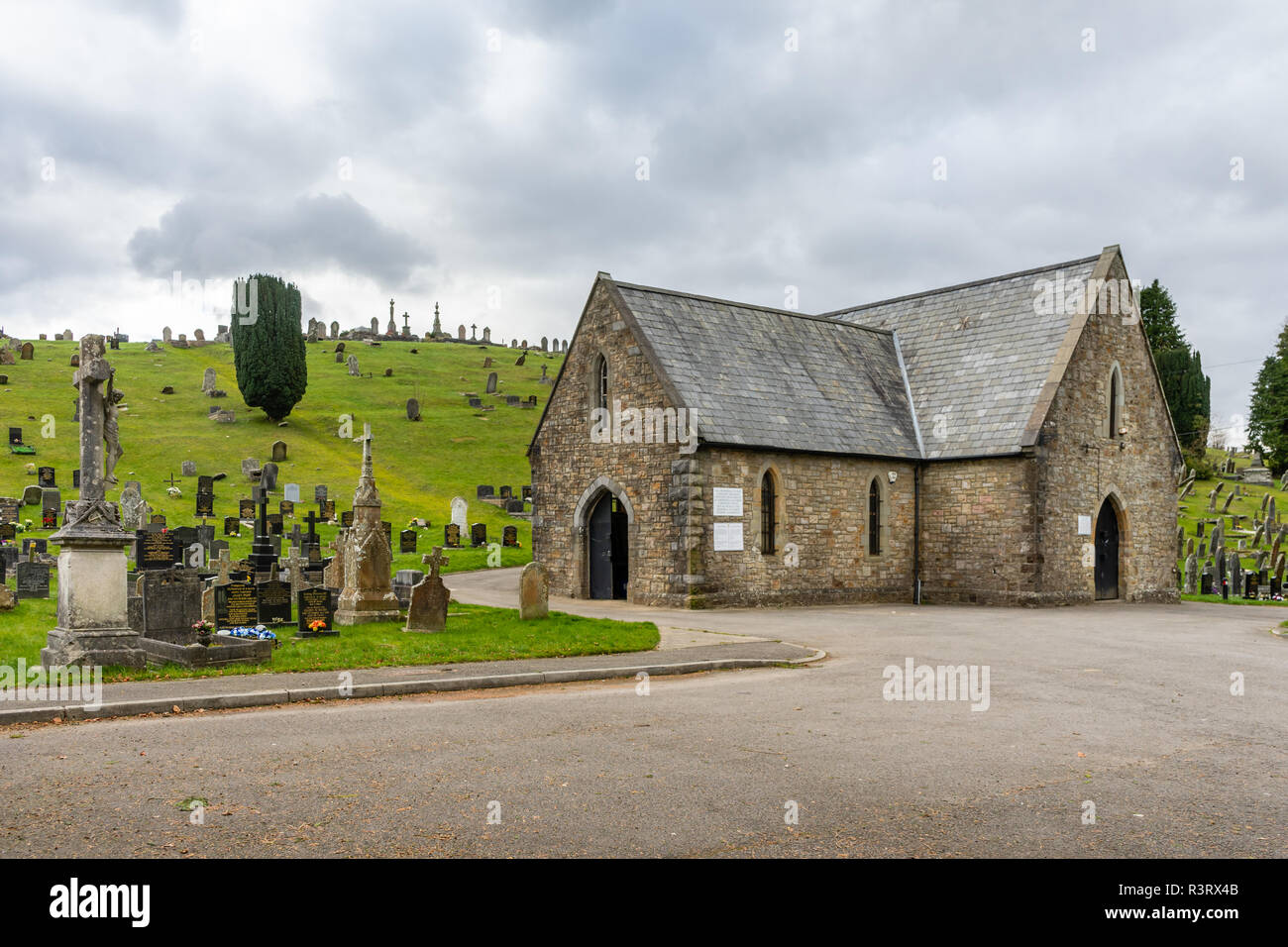 Welsh cemetery hi-res stock photography and images - Alamy