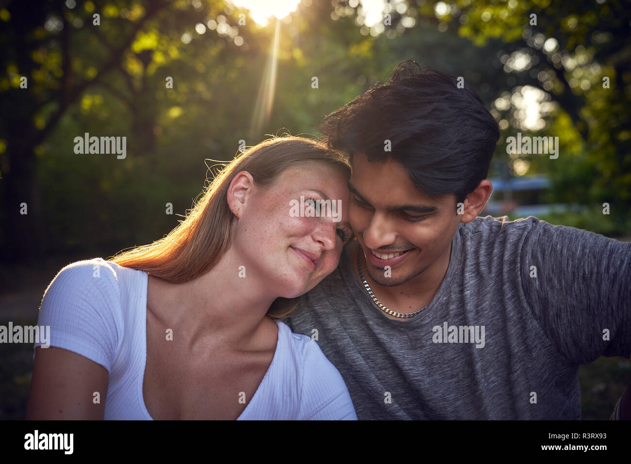 Romantic parks hi-res stock photography and images - Alamy