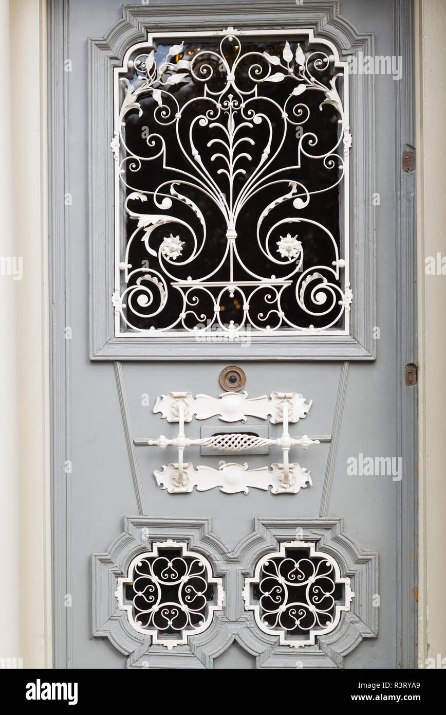 Ireland, Dublin, Merrion Square, ornate door Stock Photo - Alamy
