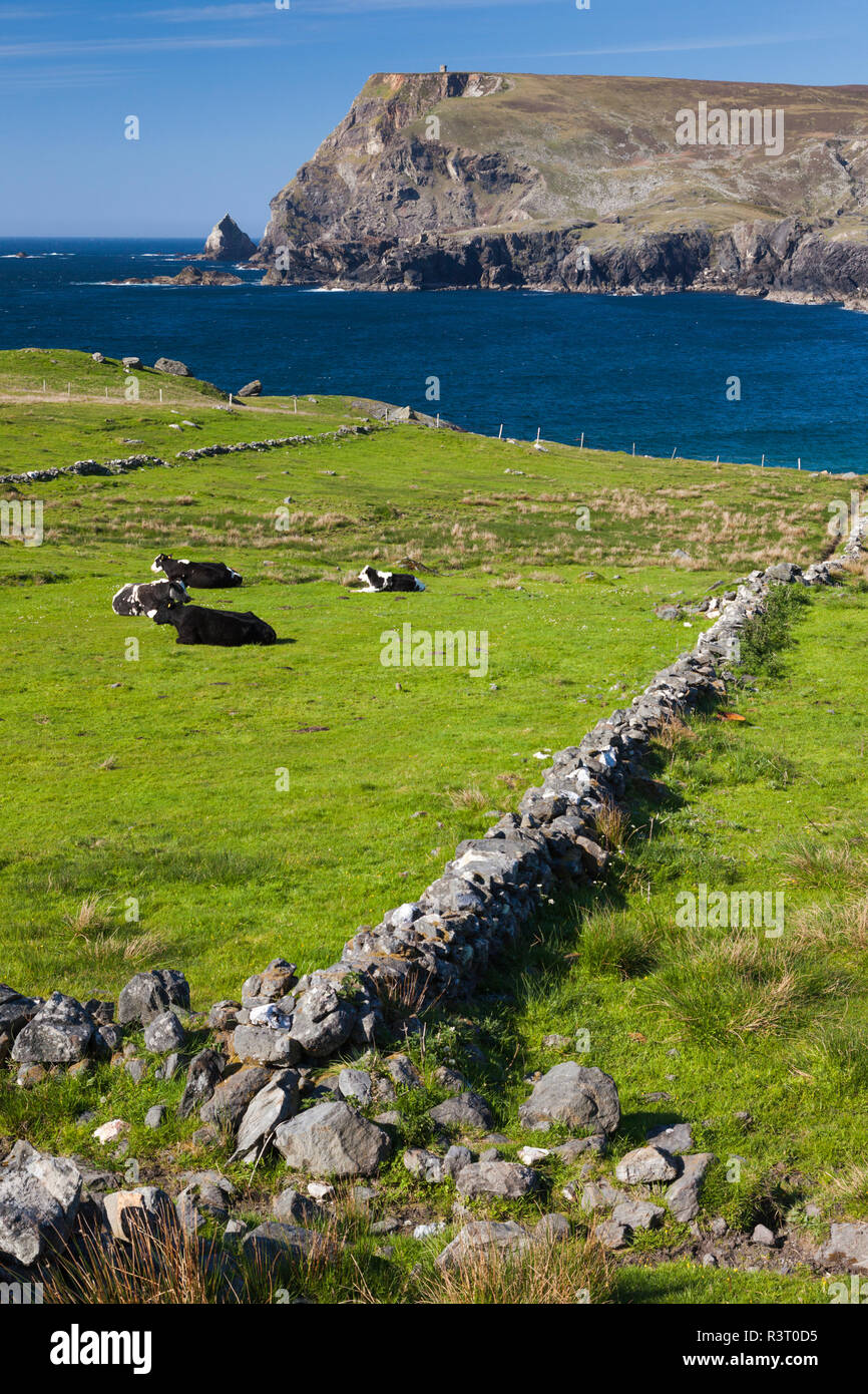 Glencolumbkille ireland hi-res stock photography and images - Alamy