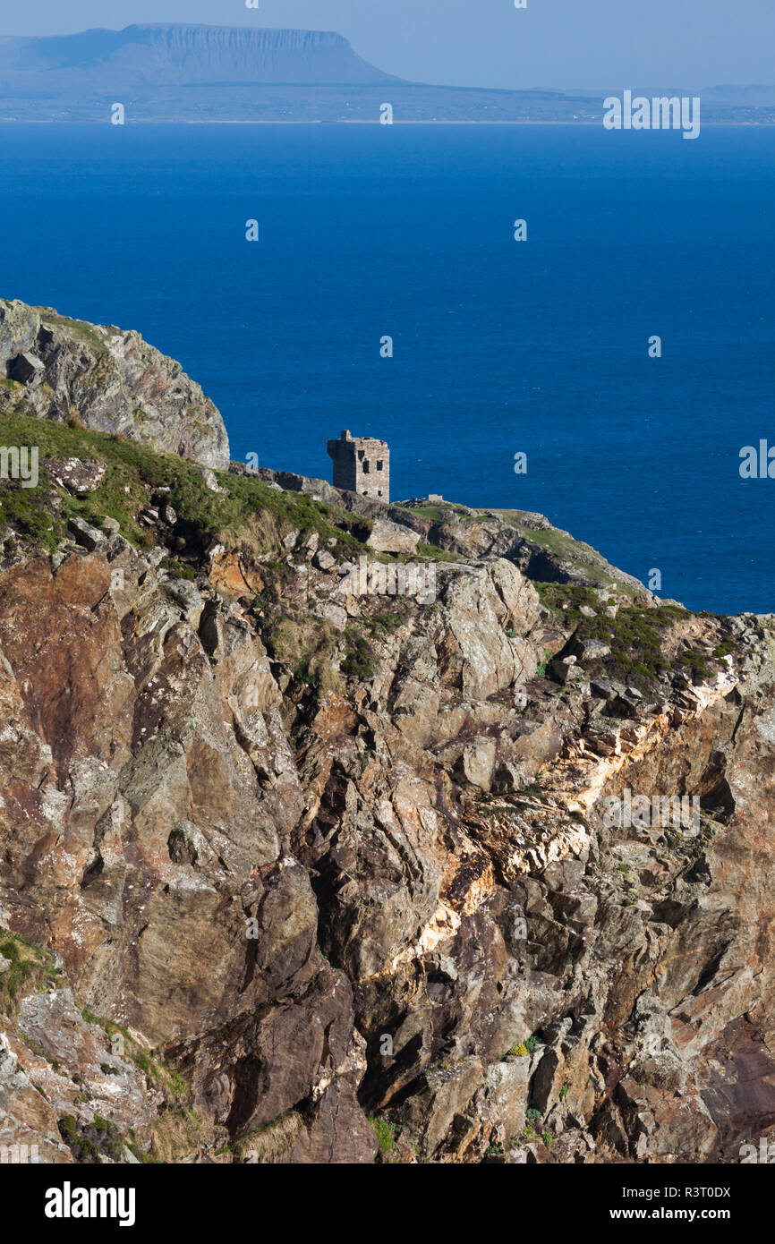 Ireland, County Donegal, Teelin, Slieve League, 600 meter high sea ...