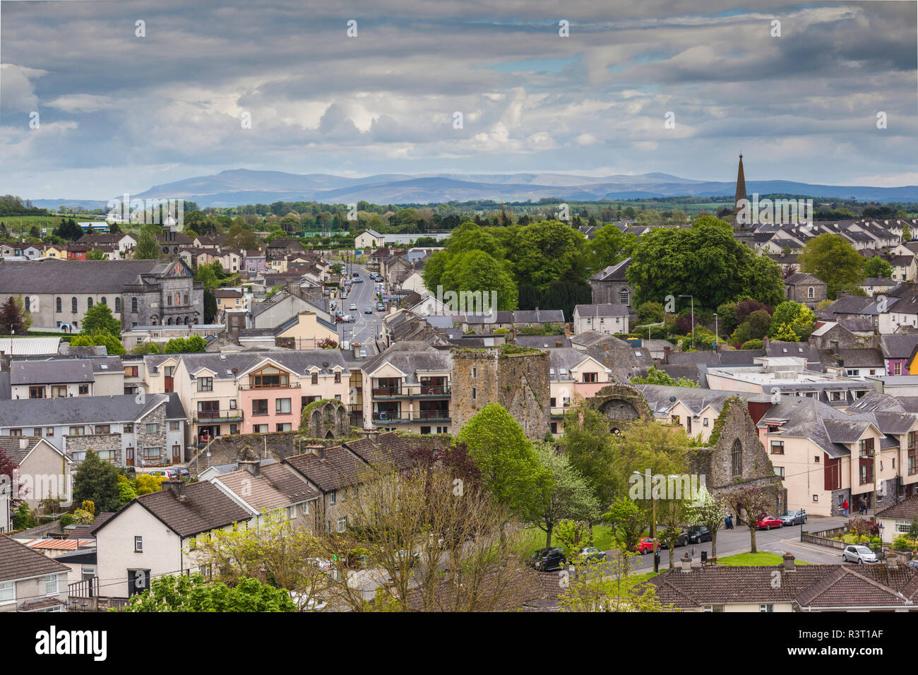 Village county tipperary ireland hi-res stock photography and images ...