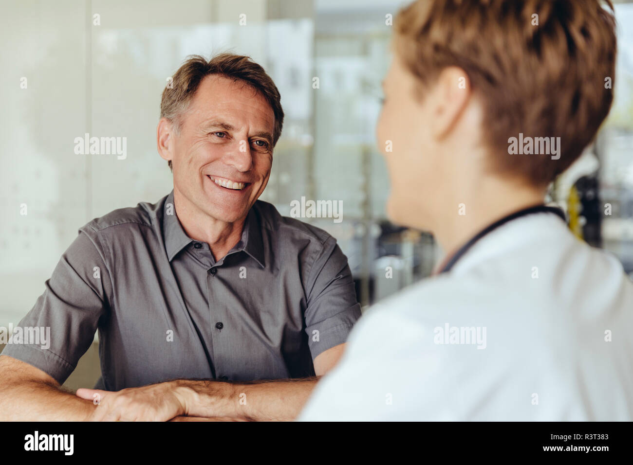 Female practice hi-res stock photography and images - Alamy