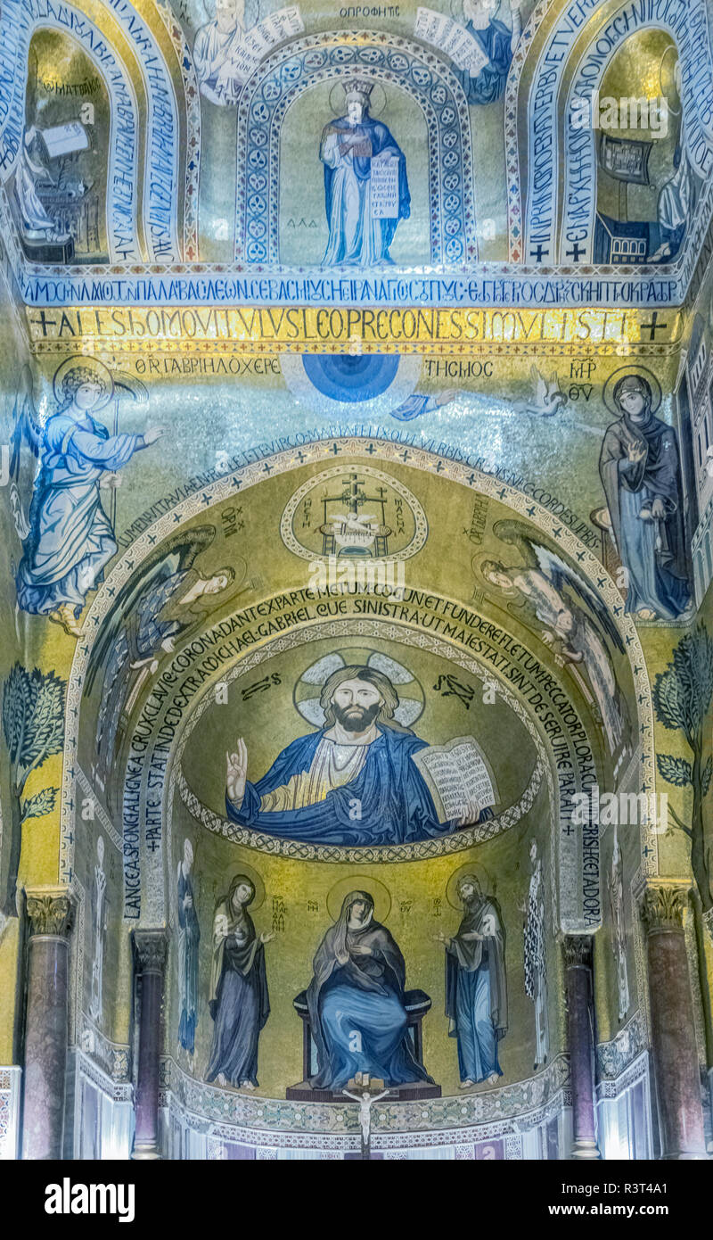 King roger ii of sicily hi-res stock photography and images - Alamy