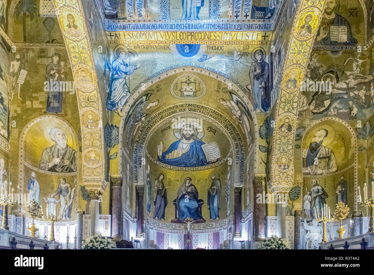 King roger ii of sicily hi-res stock photography and images - Alamy