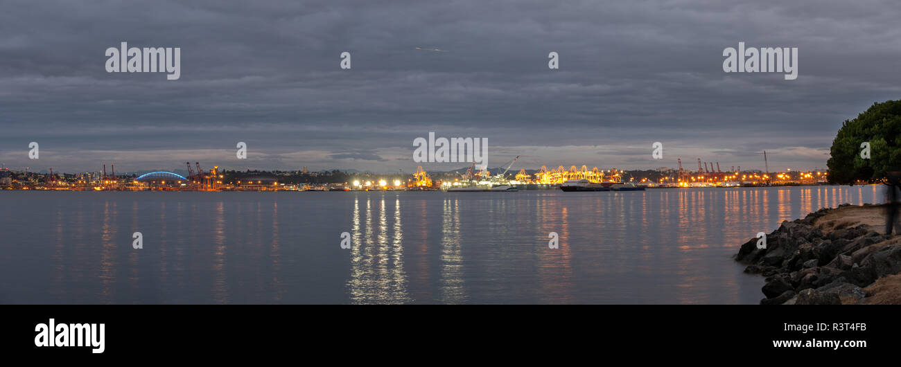 Wide Panorama of the Seattle Harbor At Night Stock Photo - Alamy