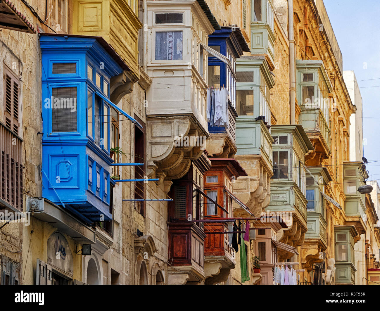 Car valetta hi-res stock photography and images - Alamy