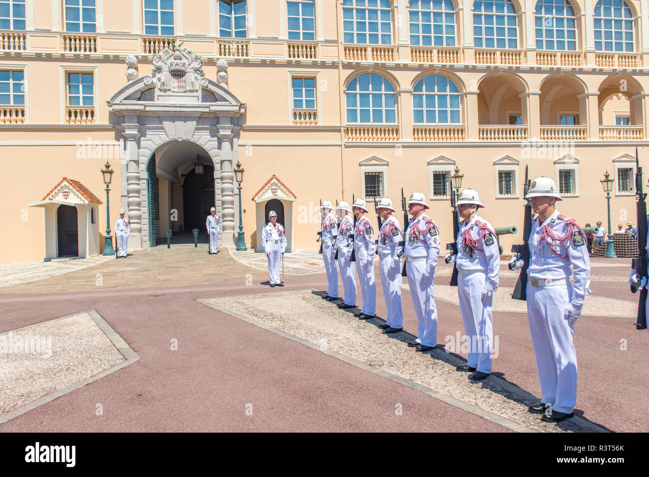 Monaco changing guard hi-res stock photography and images - Alamy