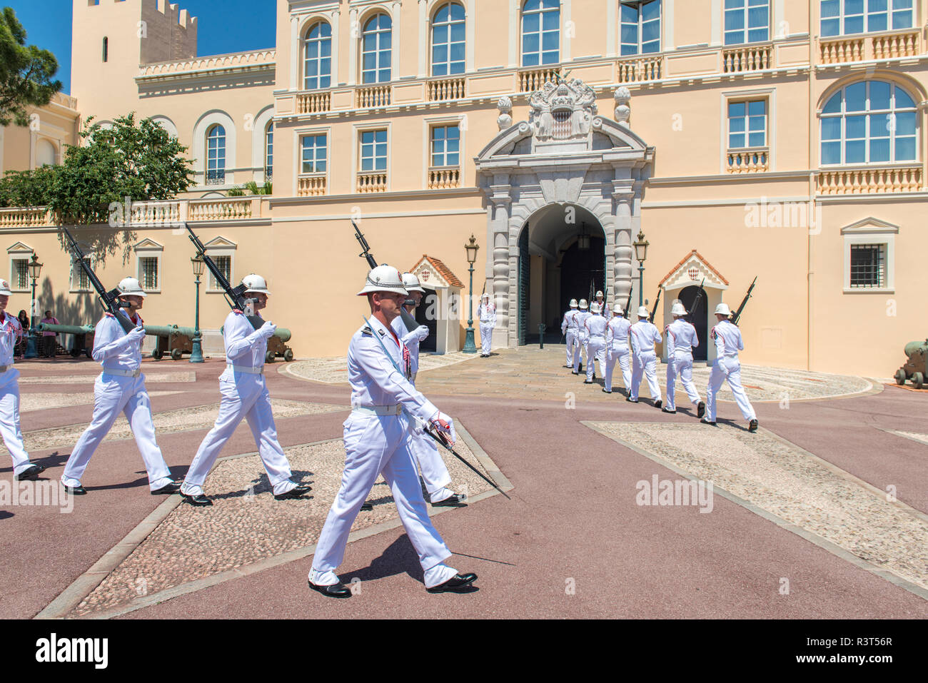 Monaco changing guard hi-res stock photography and images - Alamy
