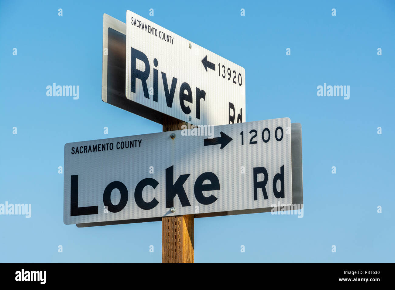 California, Sacramento River Delta, Locke, road signs Stock Photo - Alamy