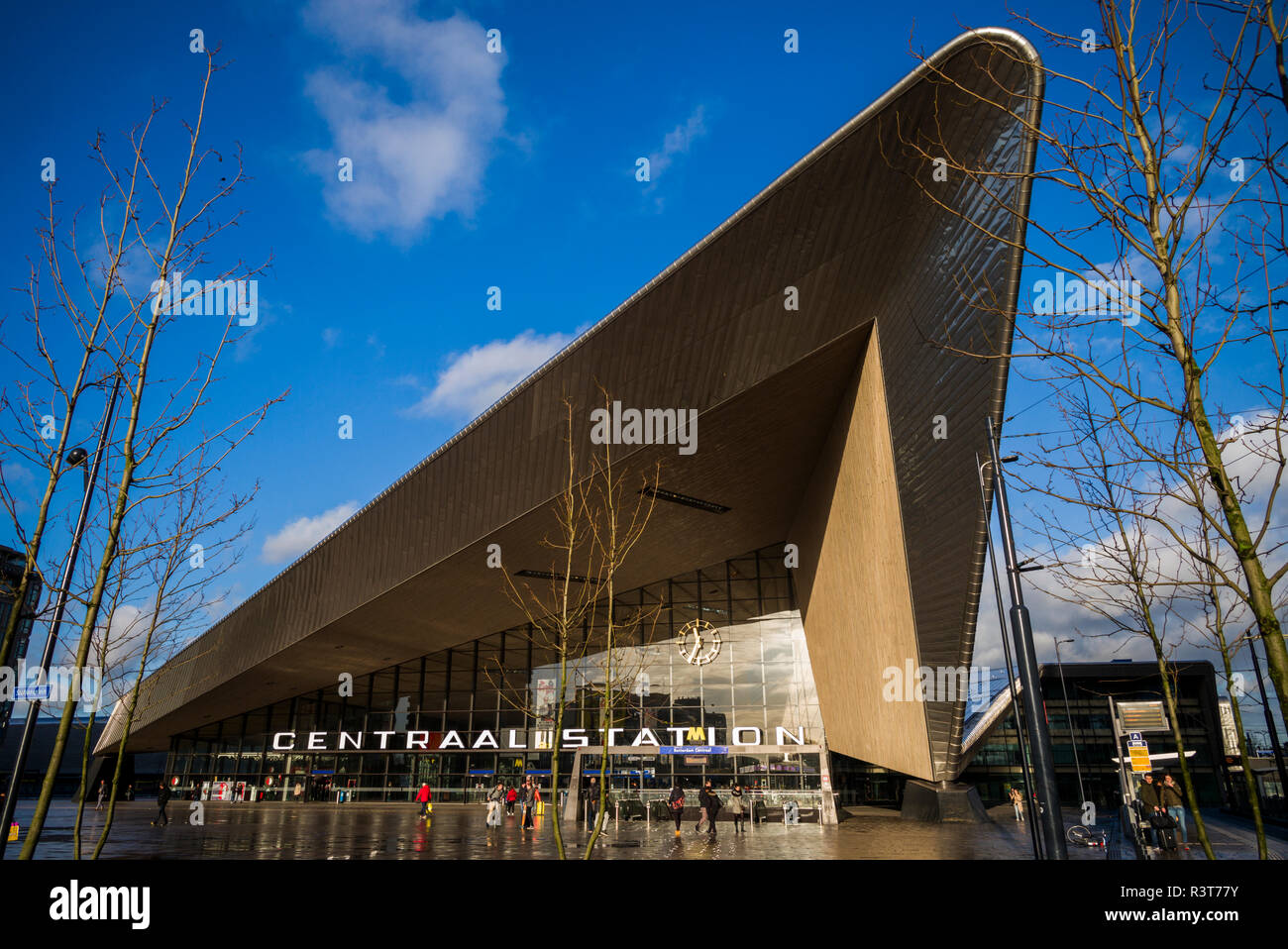 Rotterdam central train station hi-res stock photography and images - Alamy