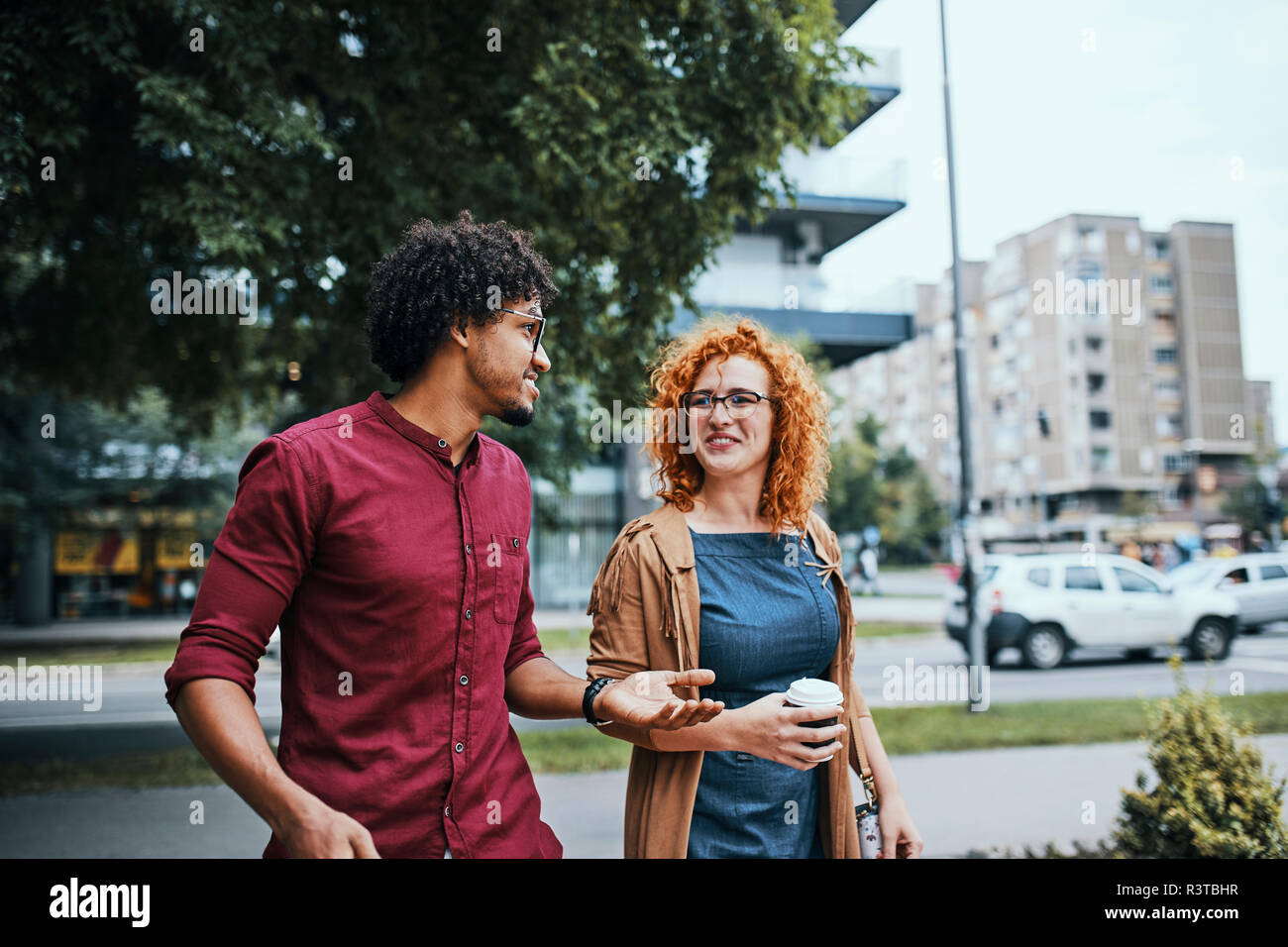 Woman walk talk office hi-res stock photography and images - Alamy