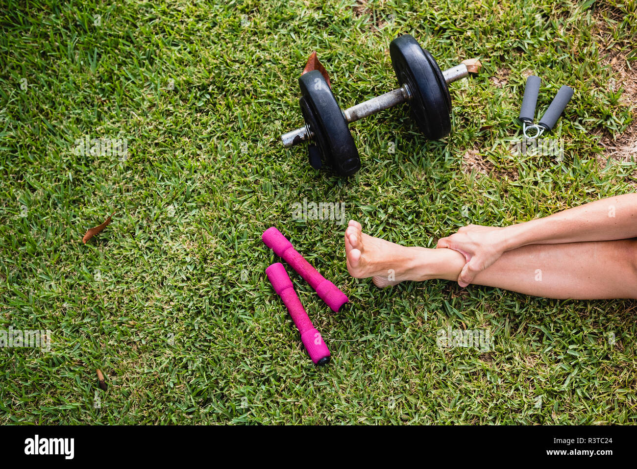 Dumbbells and weights for fitness exercise Stock Photo - Alamy