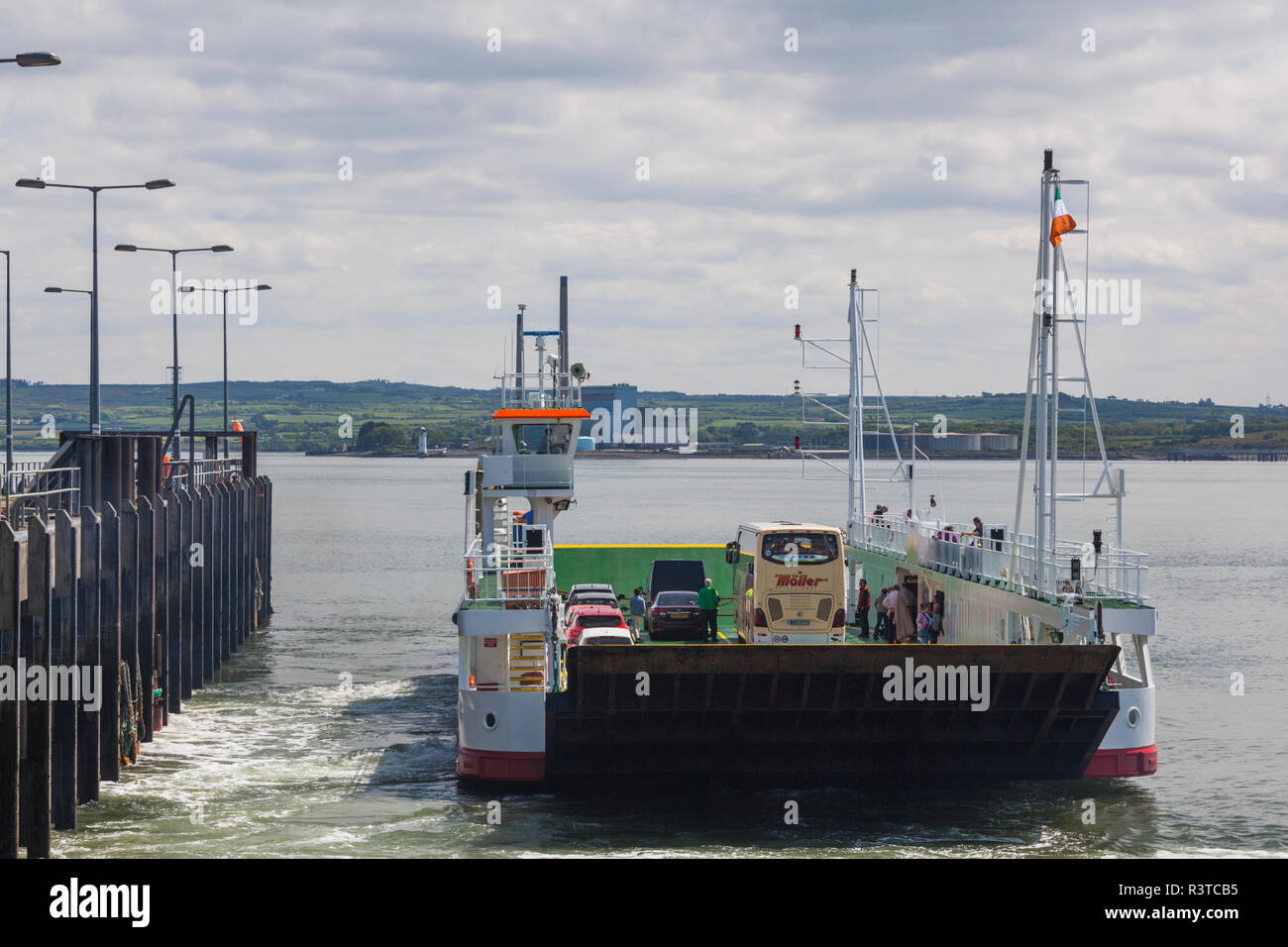 Ireland, County Clare, Killimer, Shannon River ferry, Killmer-Tarbert ...