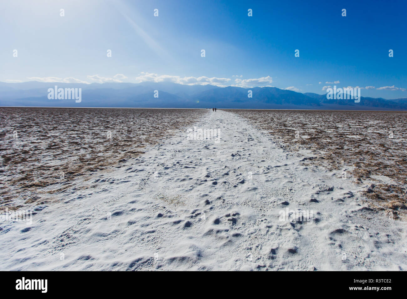 Vibrant view of Badwater basin, endorheic basin in Death Valley ...