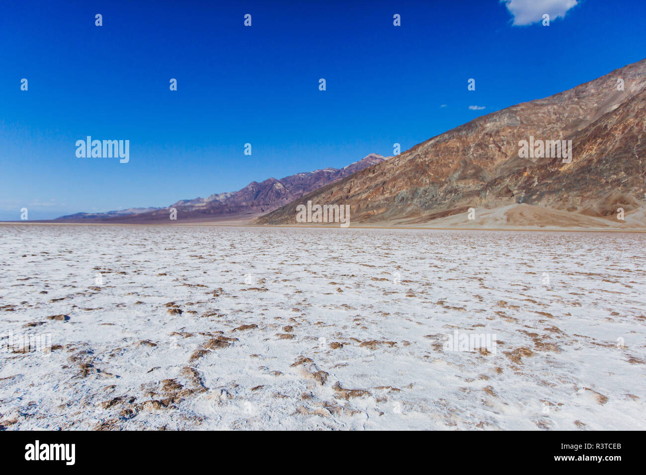 Vibrant view of Badwater basin, endorheic basin in Death Valley ...
