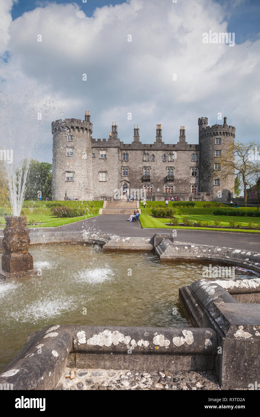 Ireland, County Kilkenny, Kilkenny City, Kilkenny Castle Stock Photo ...