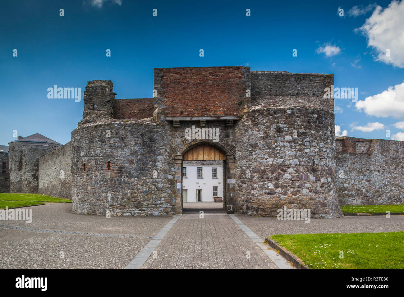 Waterford castle hi-res stock photography and images - Alamy
