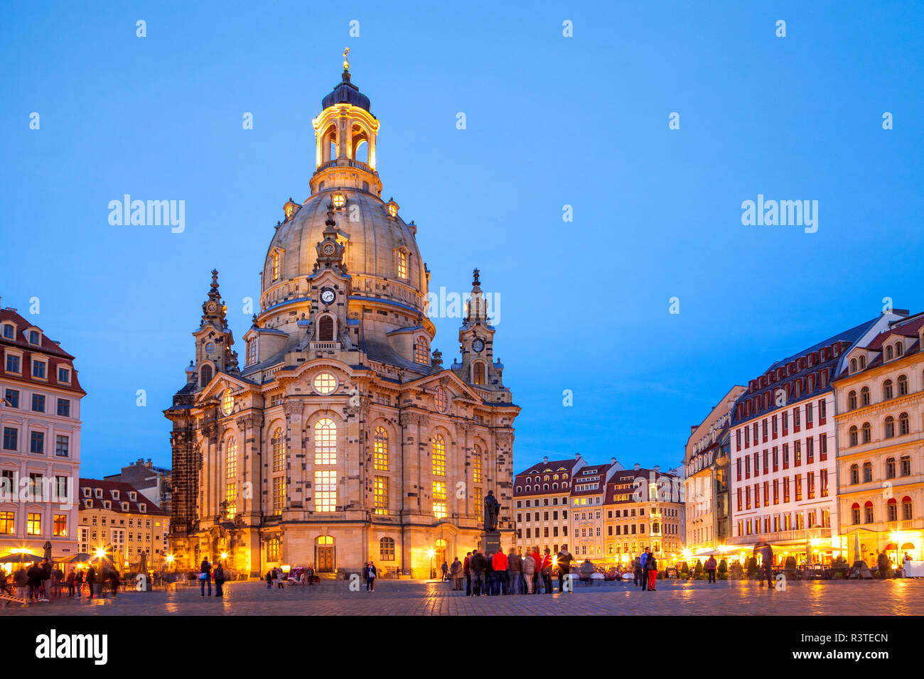 Our lady of the hour hi-res stock photography and images - Alamy