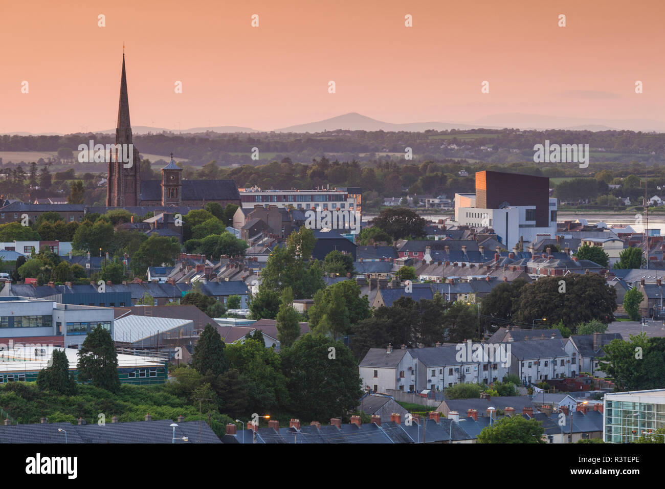 Ireland, County Wexford, Wexford Town, elevated town view, dusk Stock ...