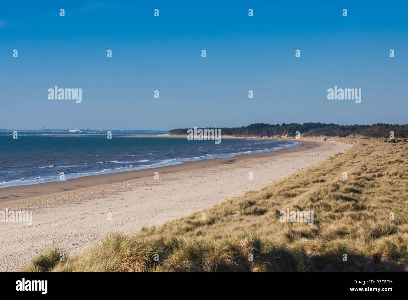 Curracloe beach wexford ireland hi-res stock photography and images - Alamy