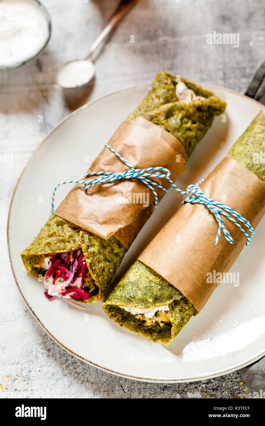 Bombay or Mumbai Frankie Roll, indian streetfood, spinach paratha ...