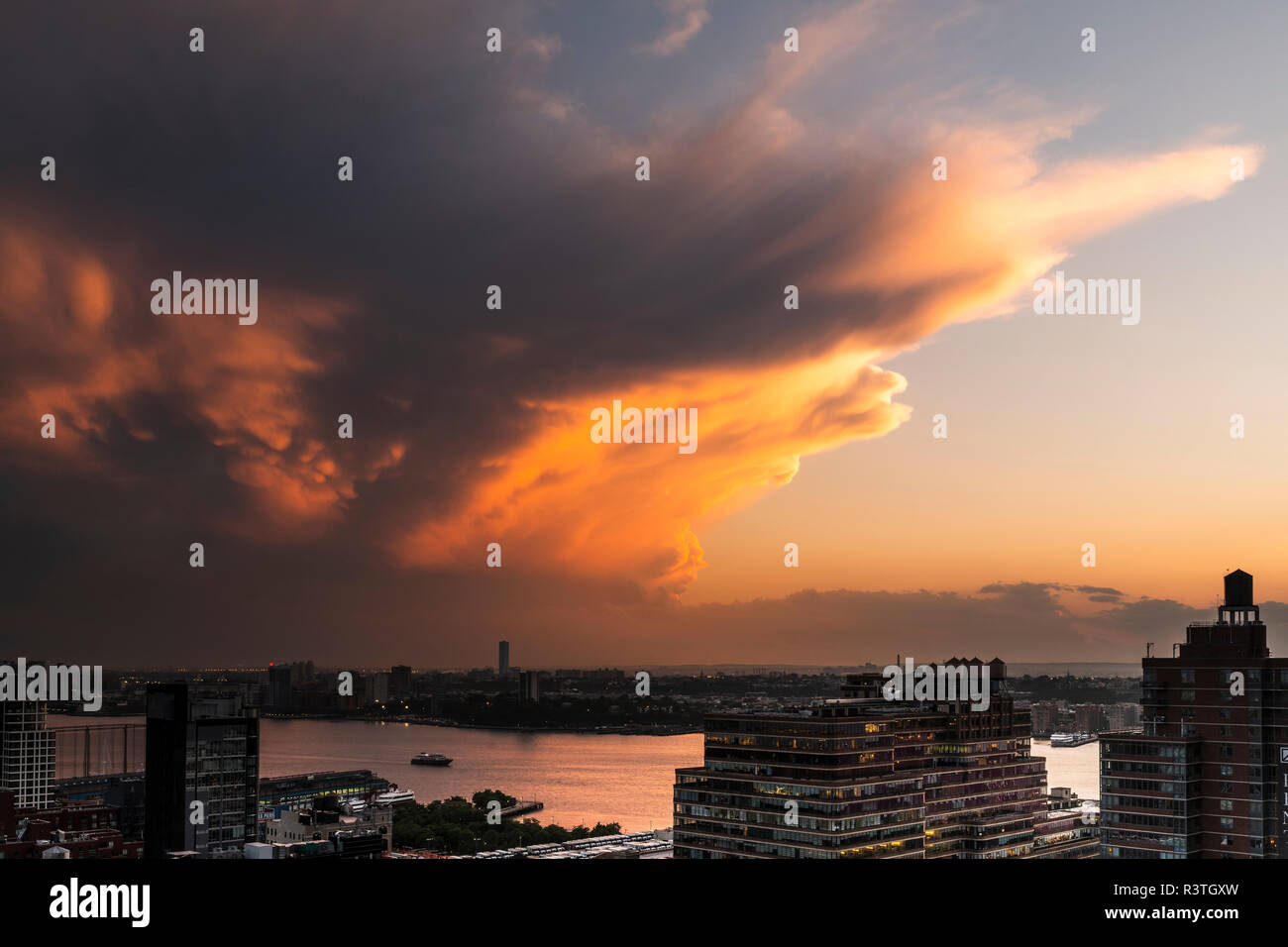 The leading edge of a major weather event descends on the New York ...