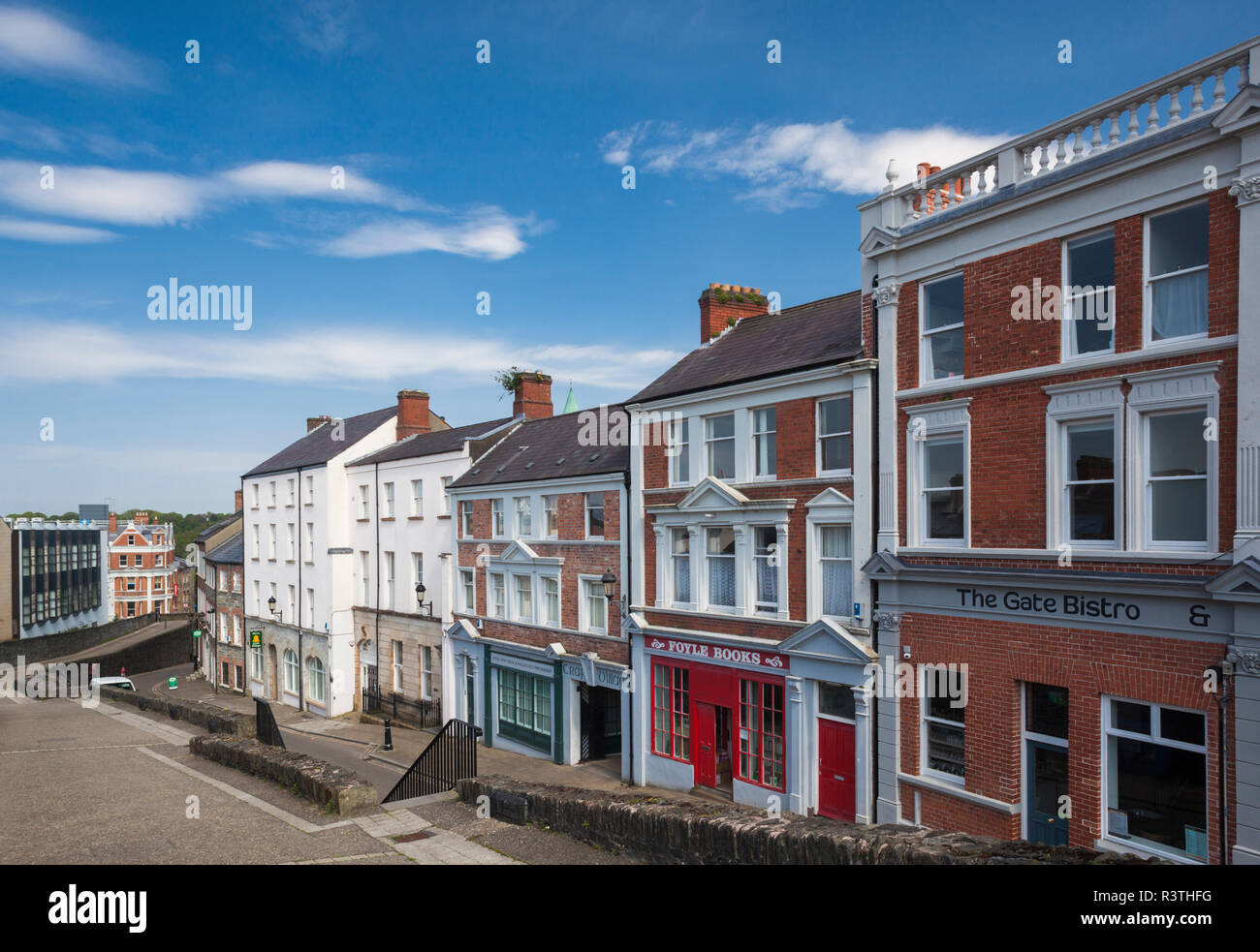 UK, Northern Ireland, County Londonderry, Derry, buildings in the ...