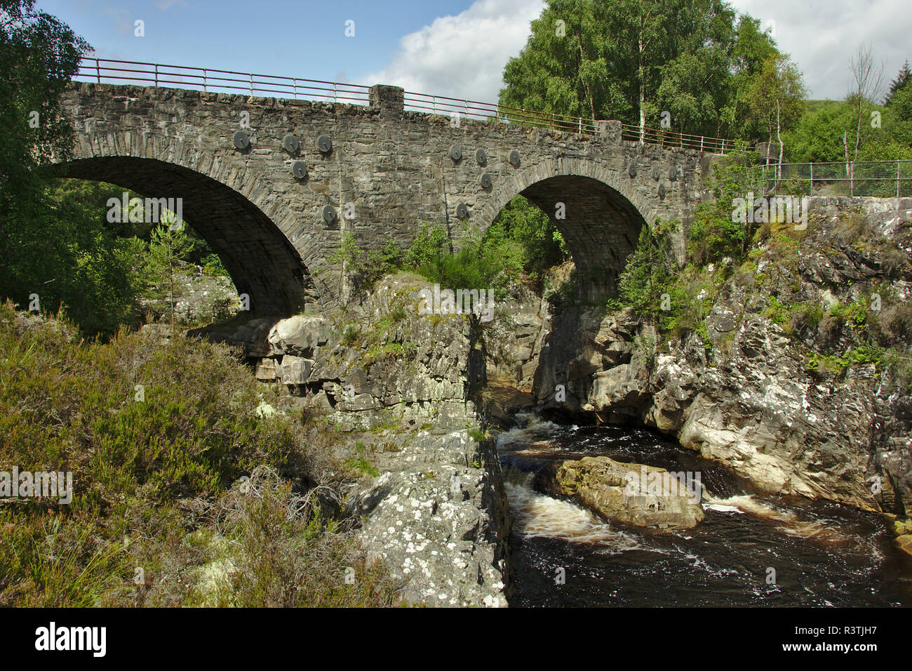 The silver bridge hi-res stock photography and images - Alamy
