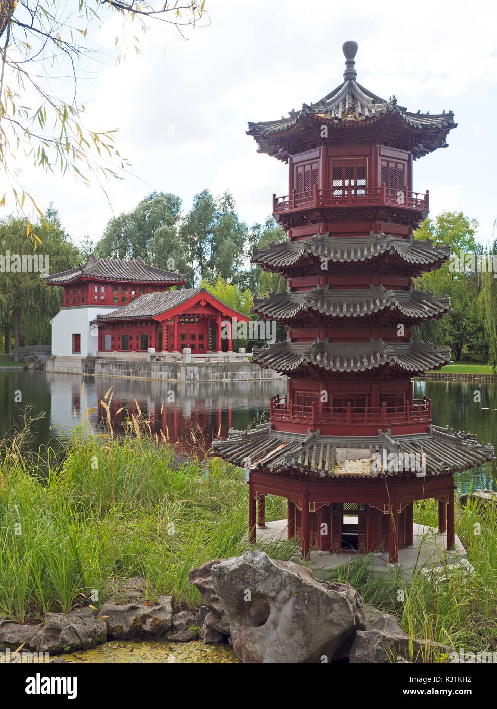 traditional chinese temple Stock Photo - Alamy
