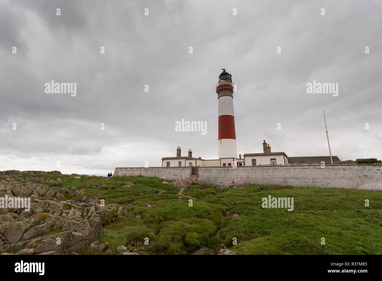 Buchan Ness lighthouse (completed in 1825 and light established in 1827 ...