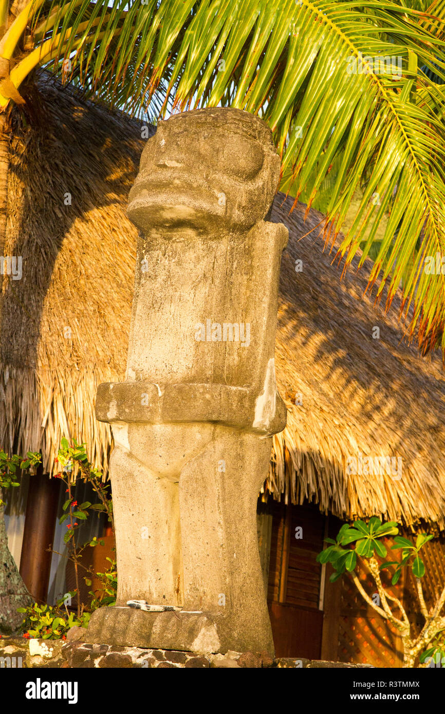 Polynesian architecture and art hi-res stock photography and images - Alamy