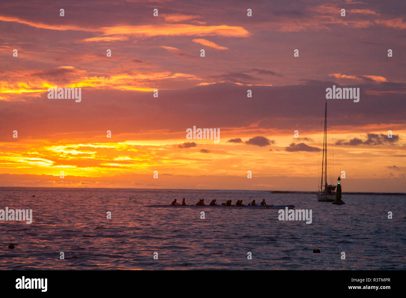 Canoe. Sunset. Tahiti. French Polynesia Stock Photo - Alamy
