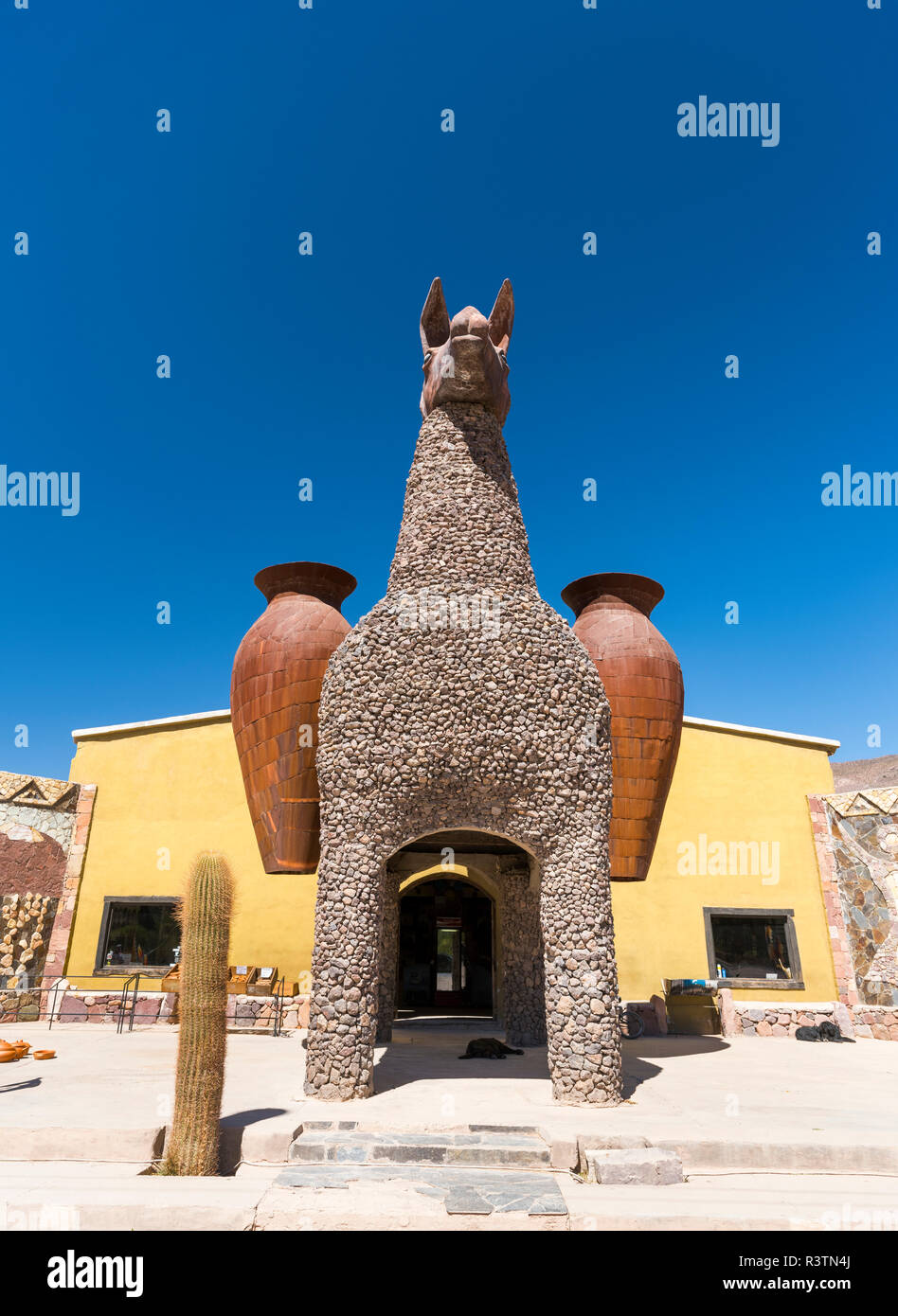 Pottery in the Quebrada de Humahuaca canyon, a UNESCO World Heritage ...