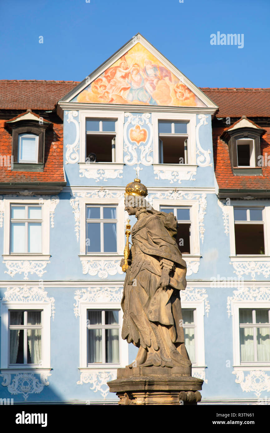 Kaiserin Kunigund statue, Bamberg (UNESCO World Heritage Site), Bavaria ...