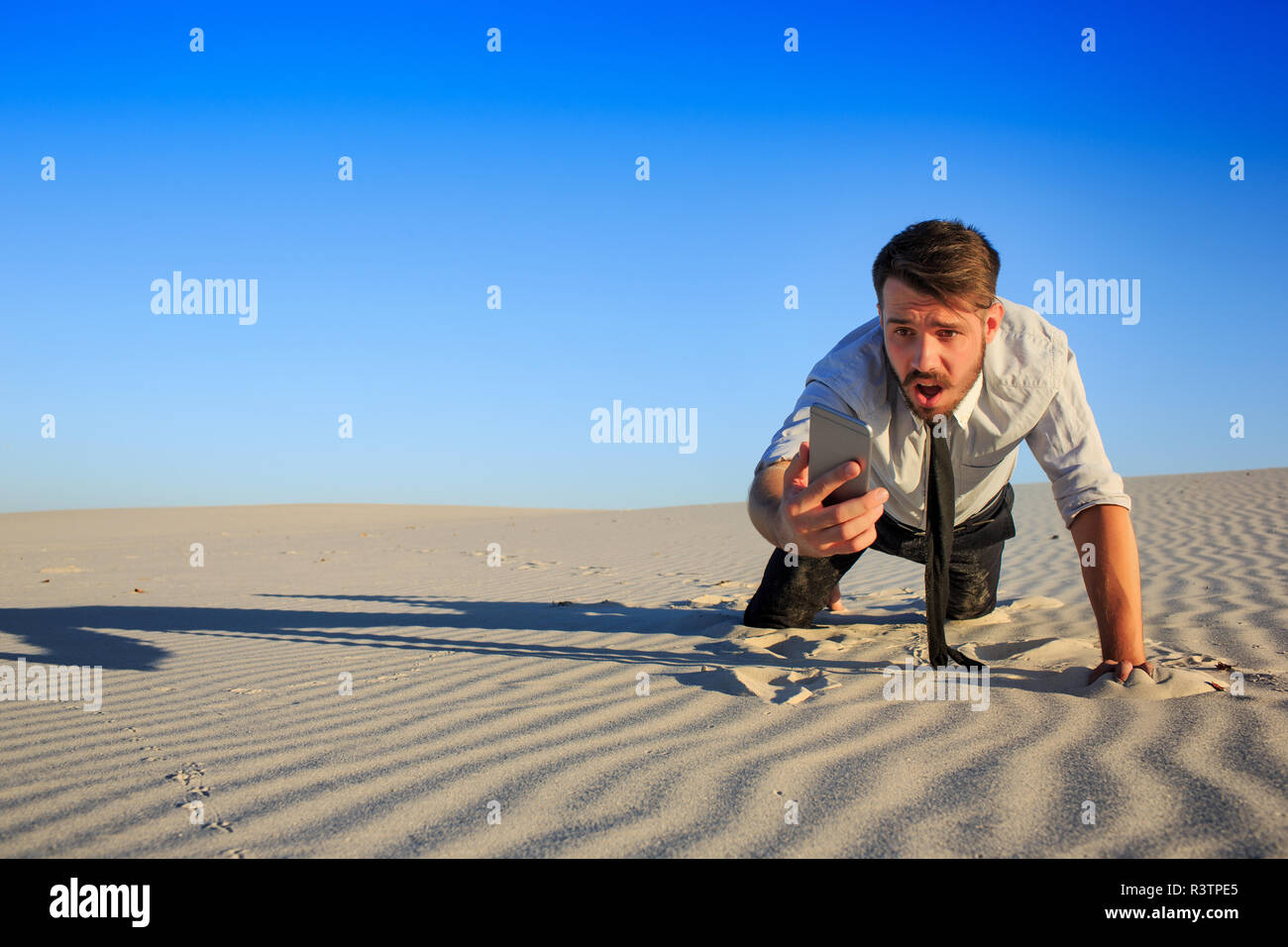 Weak internet signal hi-res stock photography and images - Alamy