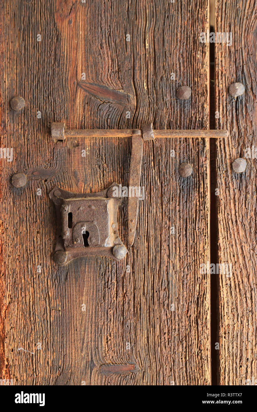 Barn locks hi-res stock photography and images - Alamy