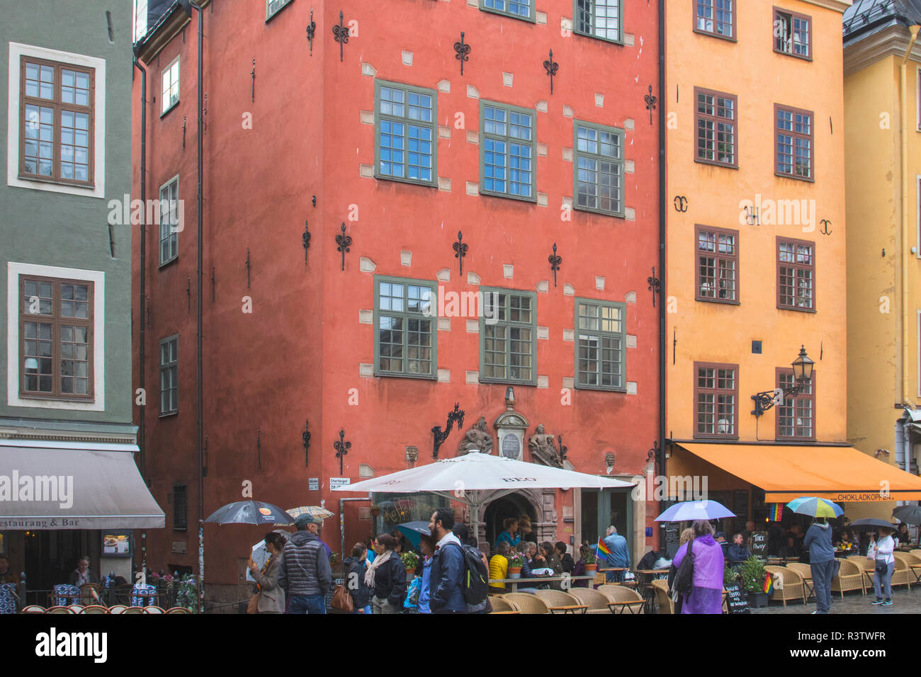 Shops in the gamla stan hi-res stock photography and images - Alamy
