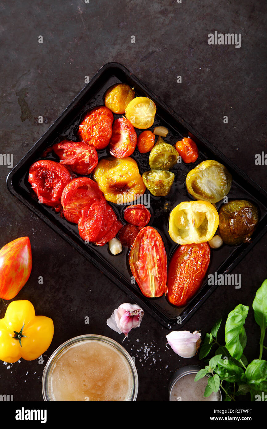 Overhead whole table empty hi-res stock photography and images - Alamy