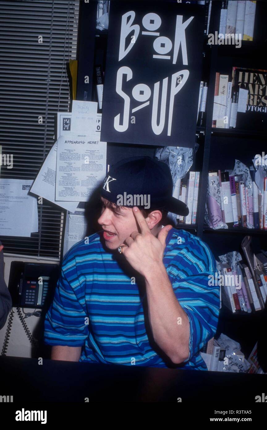 Marky mark calvin klein hi-res stock photography and images - Alamy