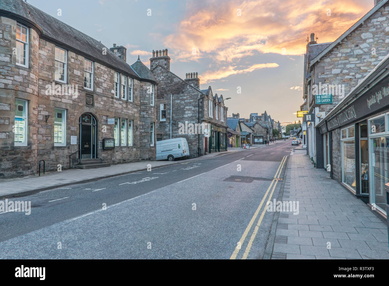 Pitlochry hi-res stock photography and images - Alamy